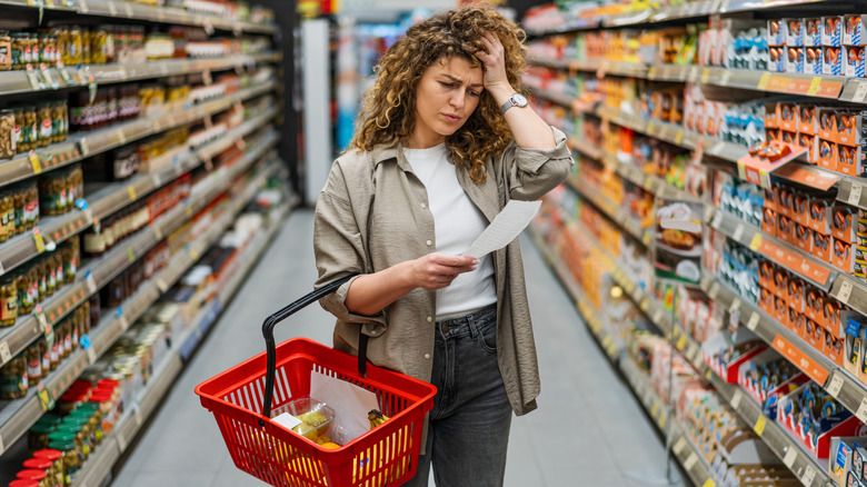 14 things to avoid buying at the grocery store if you want to save money