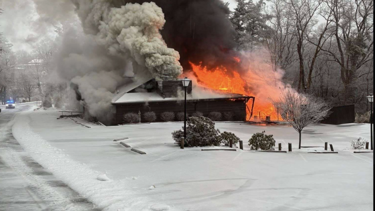 Blowing Rock in chaos: Fire rips through Bistro Roca restaurant during ...