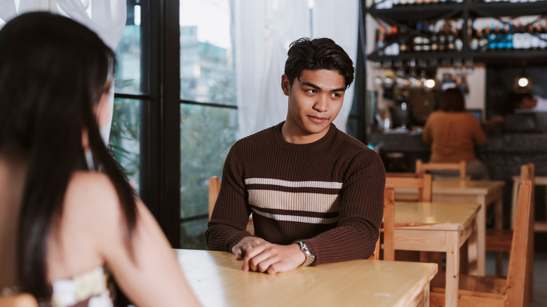 The 10 worst first date mistakes according to science