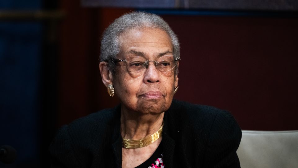 DC delegate Holmes Norton files to end her reelection campaign