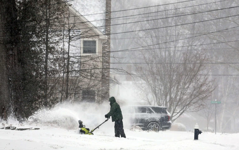 Level 1 snow emergency issued in Cuyahoga County as winter storm ...