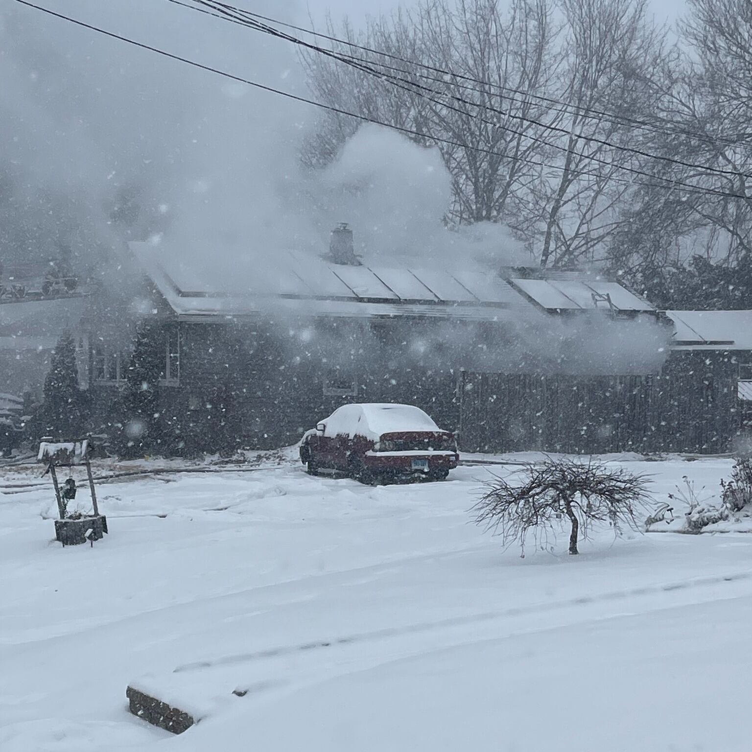 2 people hospitalized with burns following Milford house fire