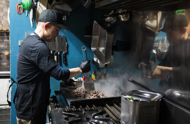 Craig LaBan visited Tokyo’s shrine to Philly culture. Does its ...