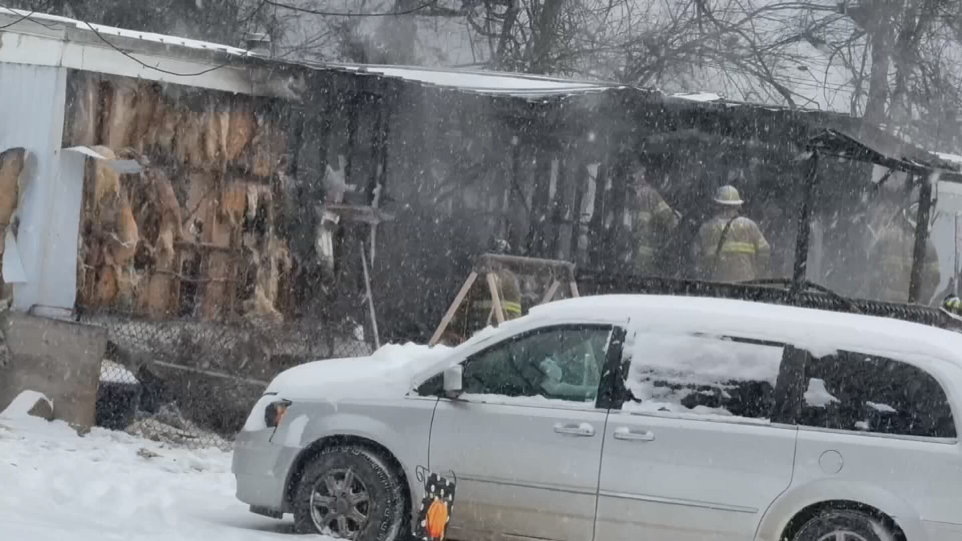 Fire destroys trailer in Fayette County