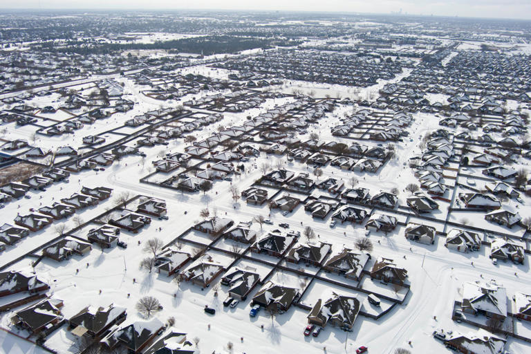Winter storm Fern brings record snowfall and lingering cold to Oklahoma