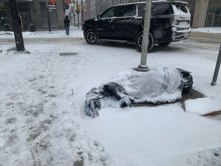 Toronto braces for bitter cold as advocates warn shelters, warming ...