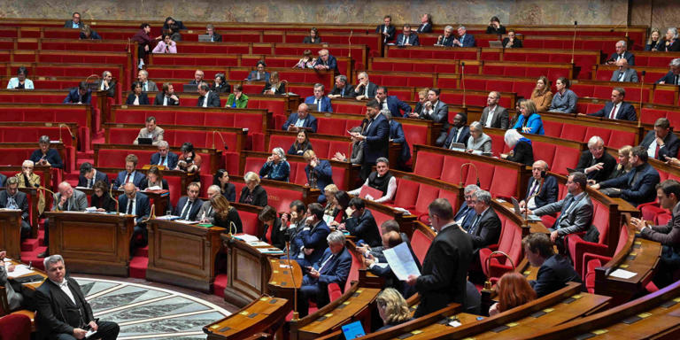 « On a l’impression de se faire marcher dessus » : les soignants ...