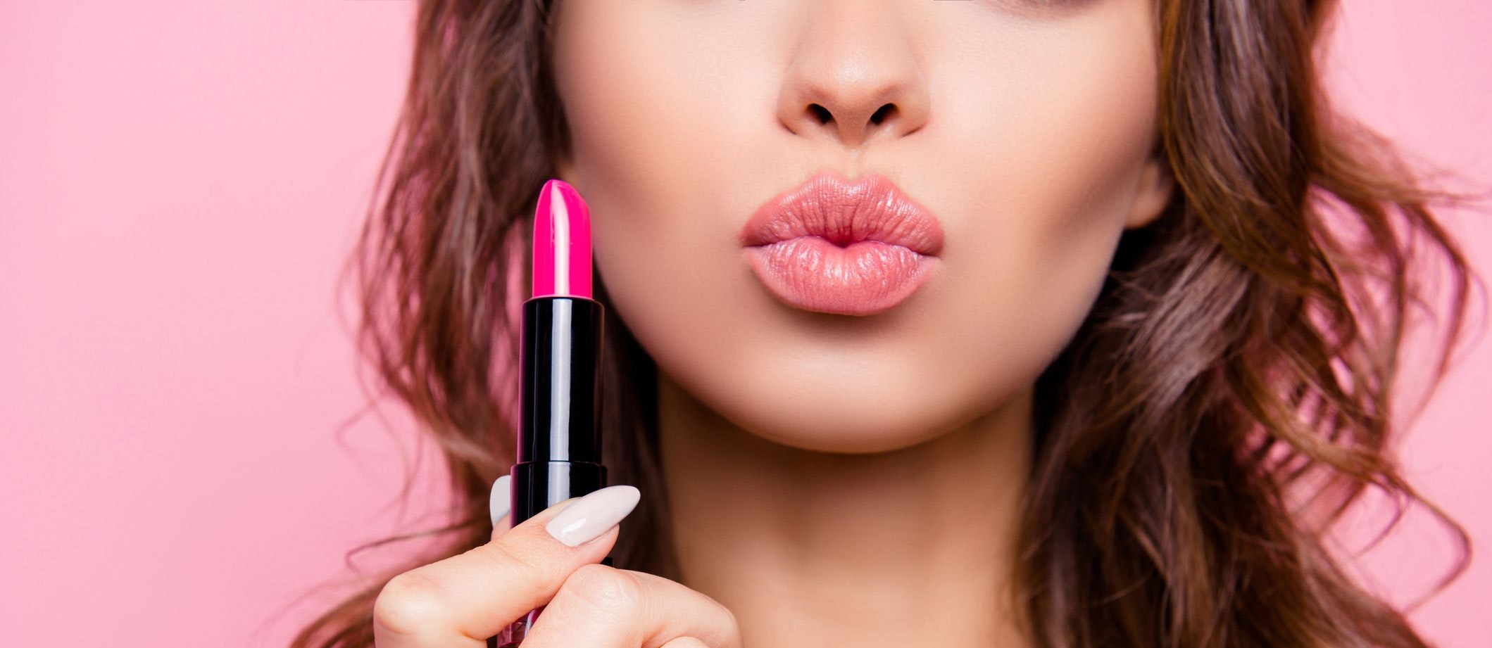 „Lippenstift-Effekt”: Warum Schönheits-Produkte einen Boom erleben