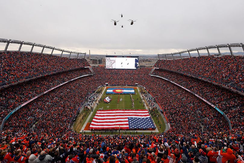 NFL national anthem singer slammed for different rendition before Pats ...