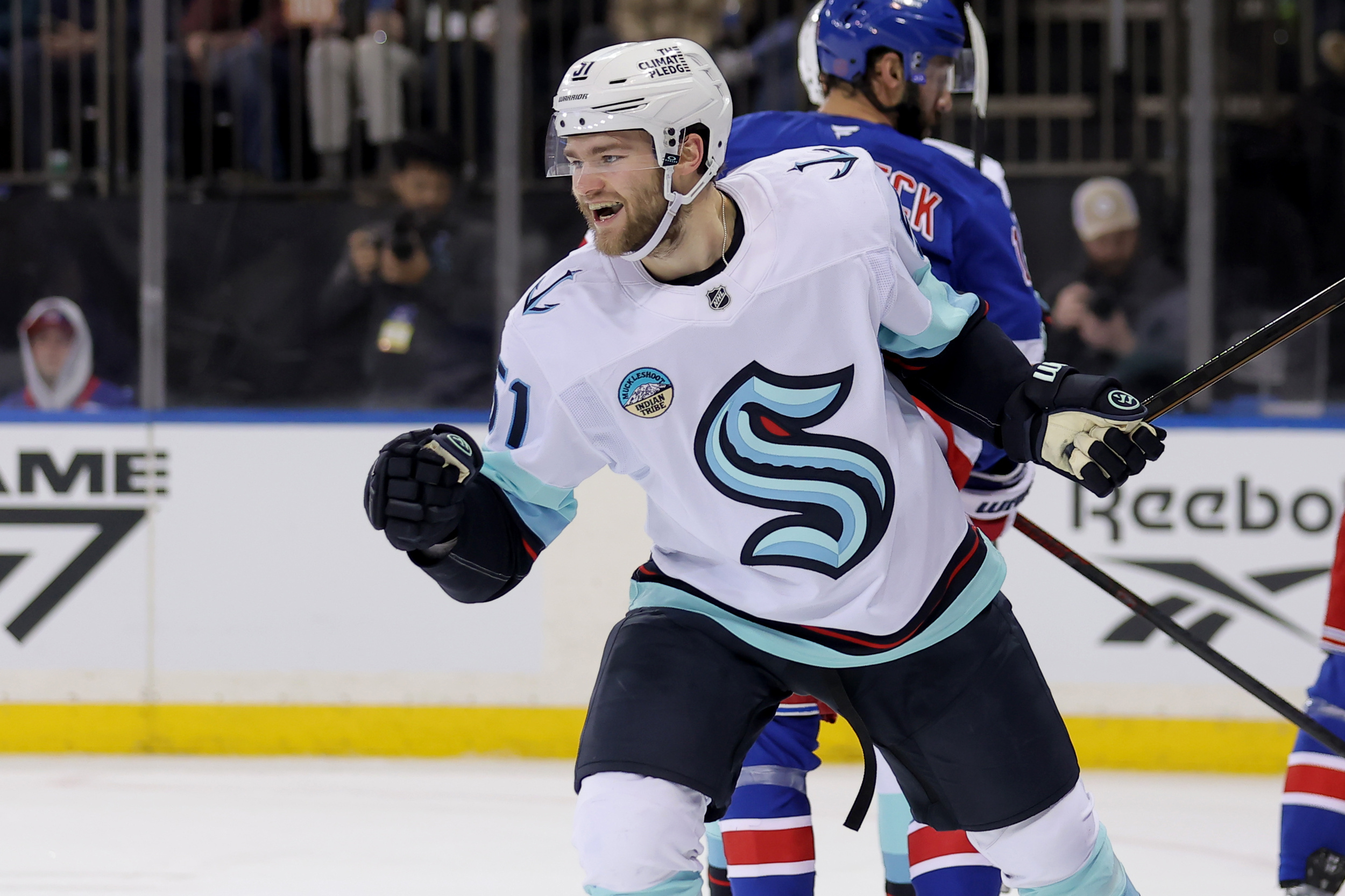 Big trade brewing between Jets and Kraken involving Shane Wright?