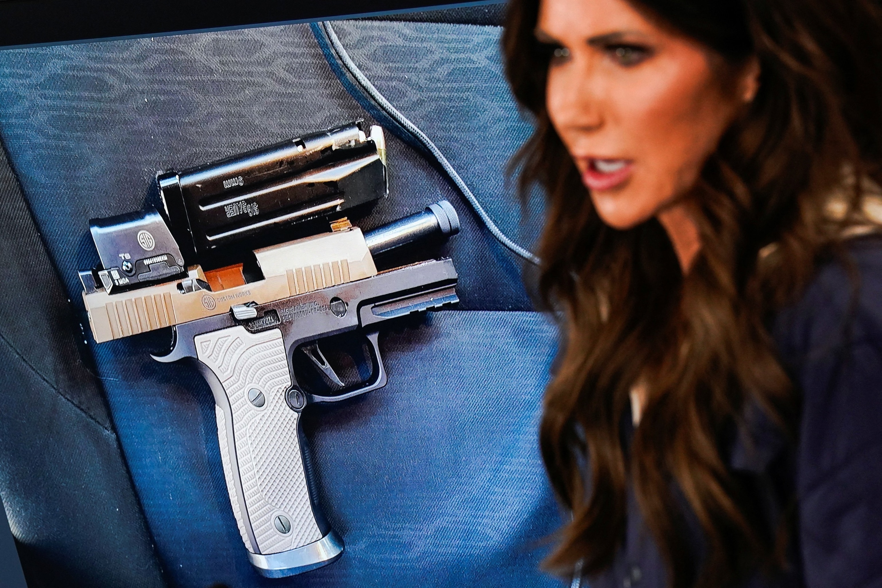 Witness disputes DHS account of fatal Minneapolis shooting: Court documents