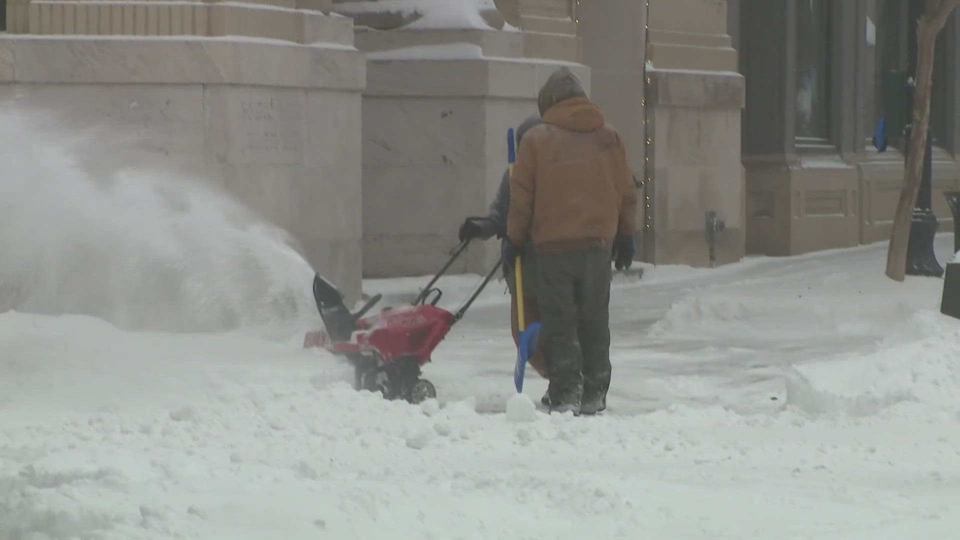 Frederick, Montgomery County crews working to clear streets