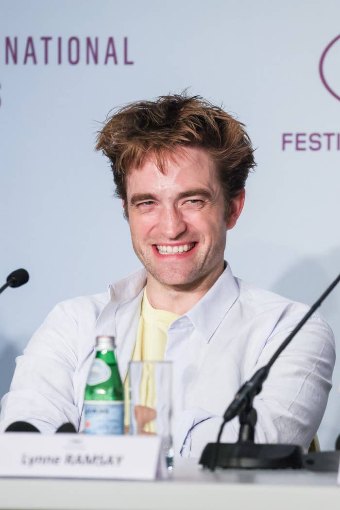 Robert Pattinson says he used to smell 'crayon-y' and sorry... what?