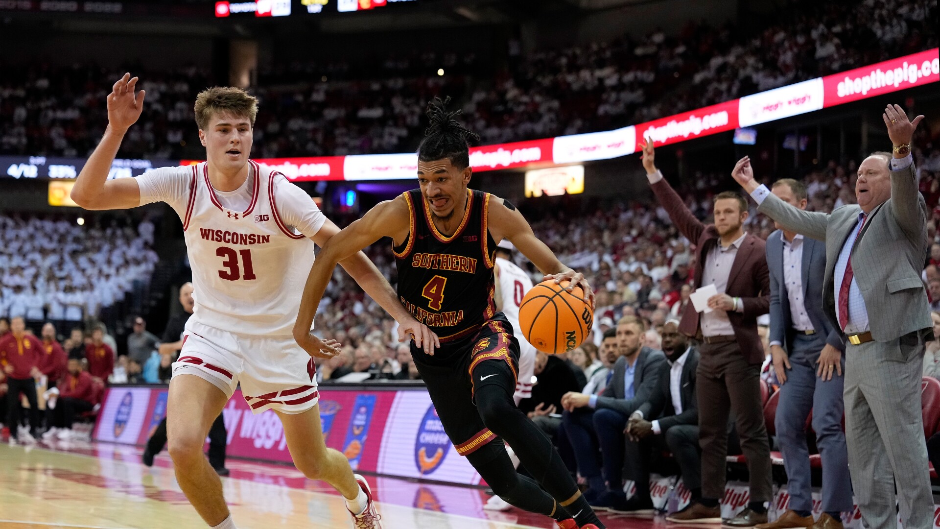 Chad Baker-Mazara hits 5 3s, scores 29; USC beats Wisconsin 73-71
