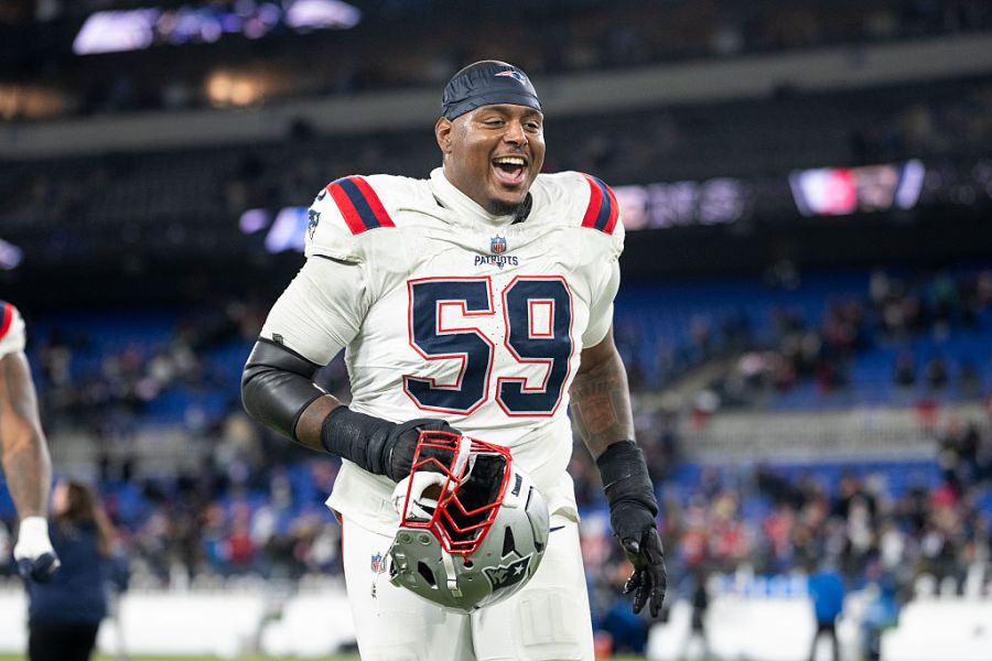 Rockford native Vederian Lowe headed to the Super Bowl with the New ...