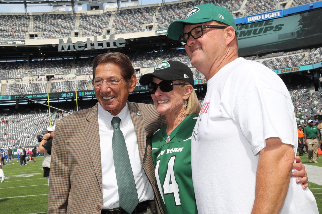 All about Seattle Seahawks quarterback Sam Darnold’s parents, Mike and ...