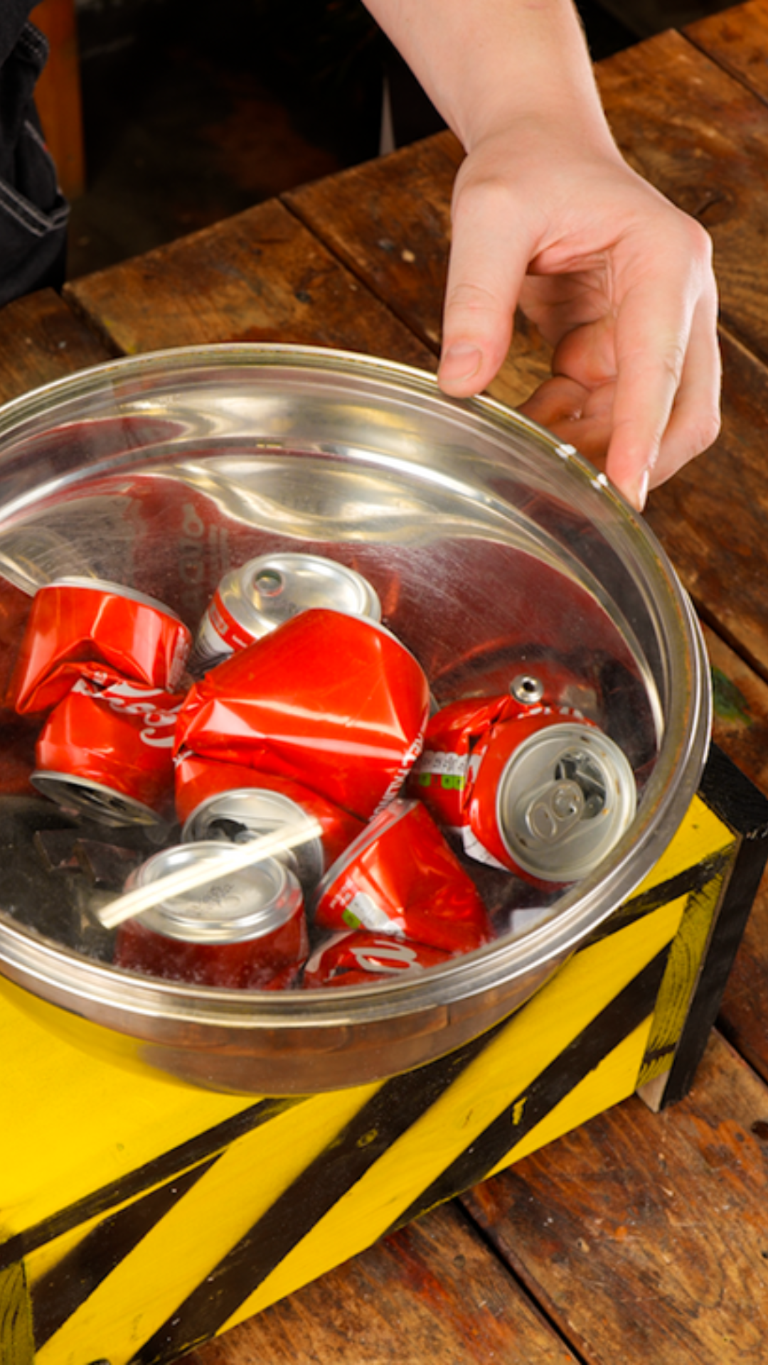 Transform soda cans into treasures!