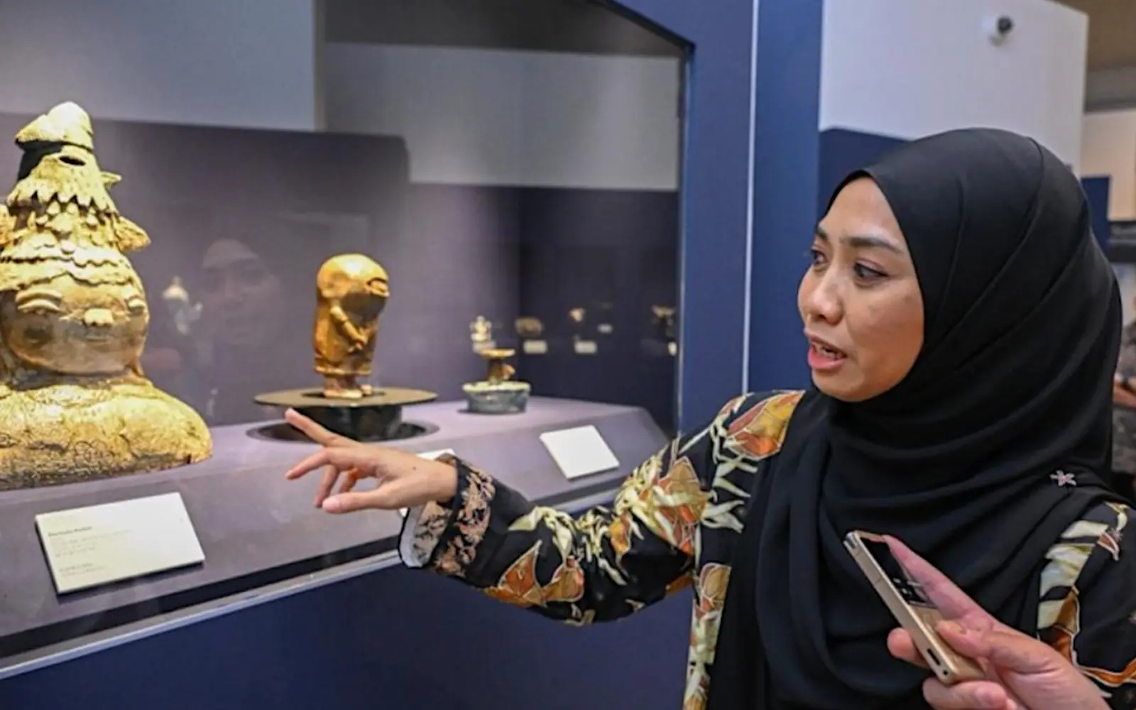 Visual artists get their hands dirty with clay