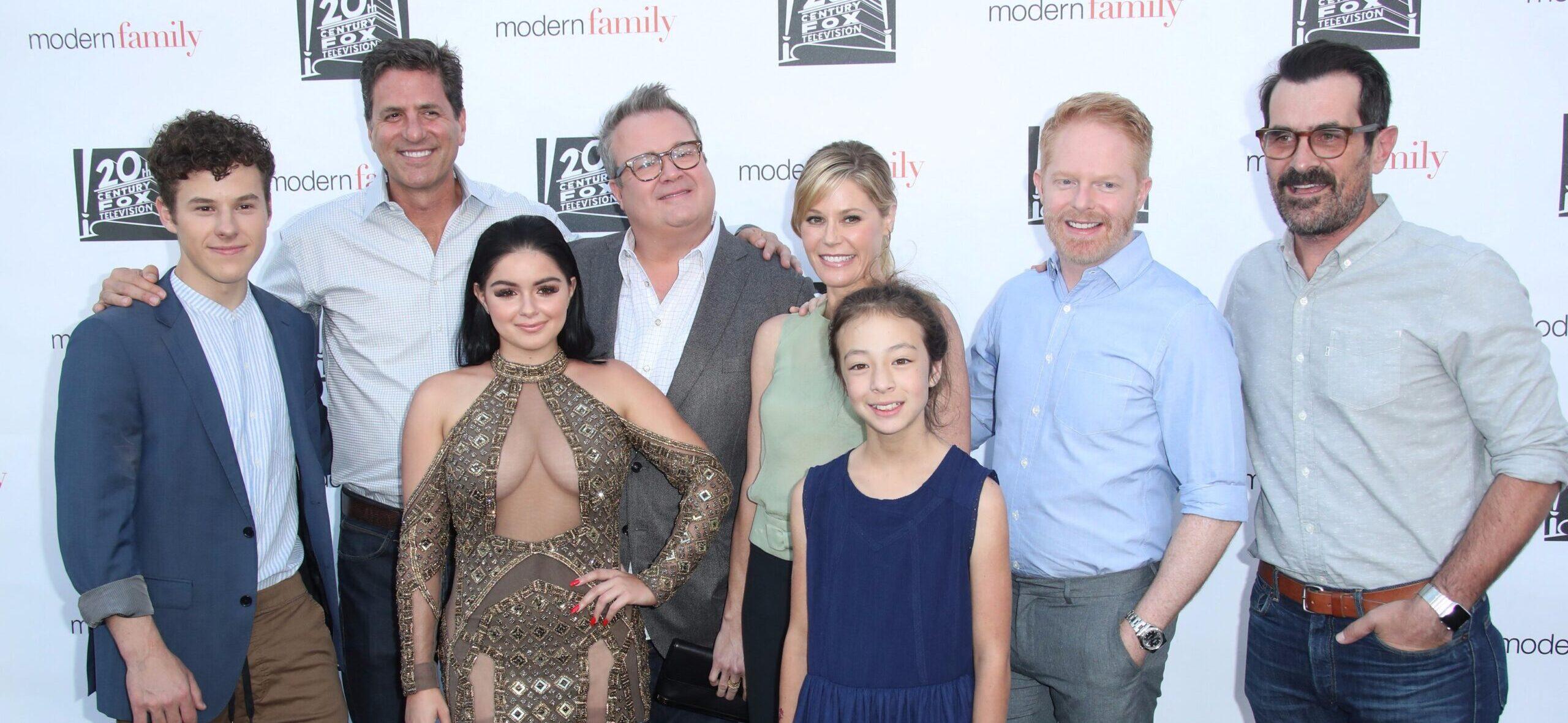 Jesse Tyler Ferguson and Eric Stonestreet spill the wildest 'Modern ...