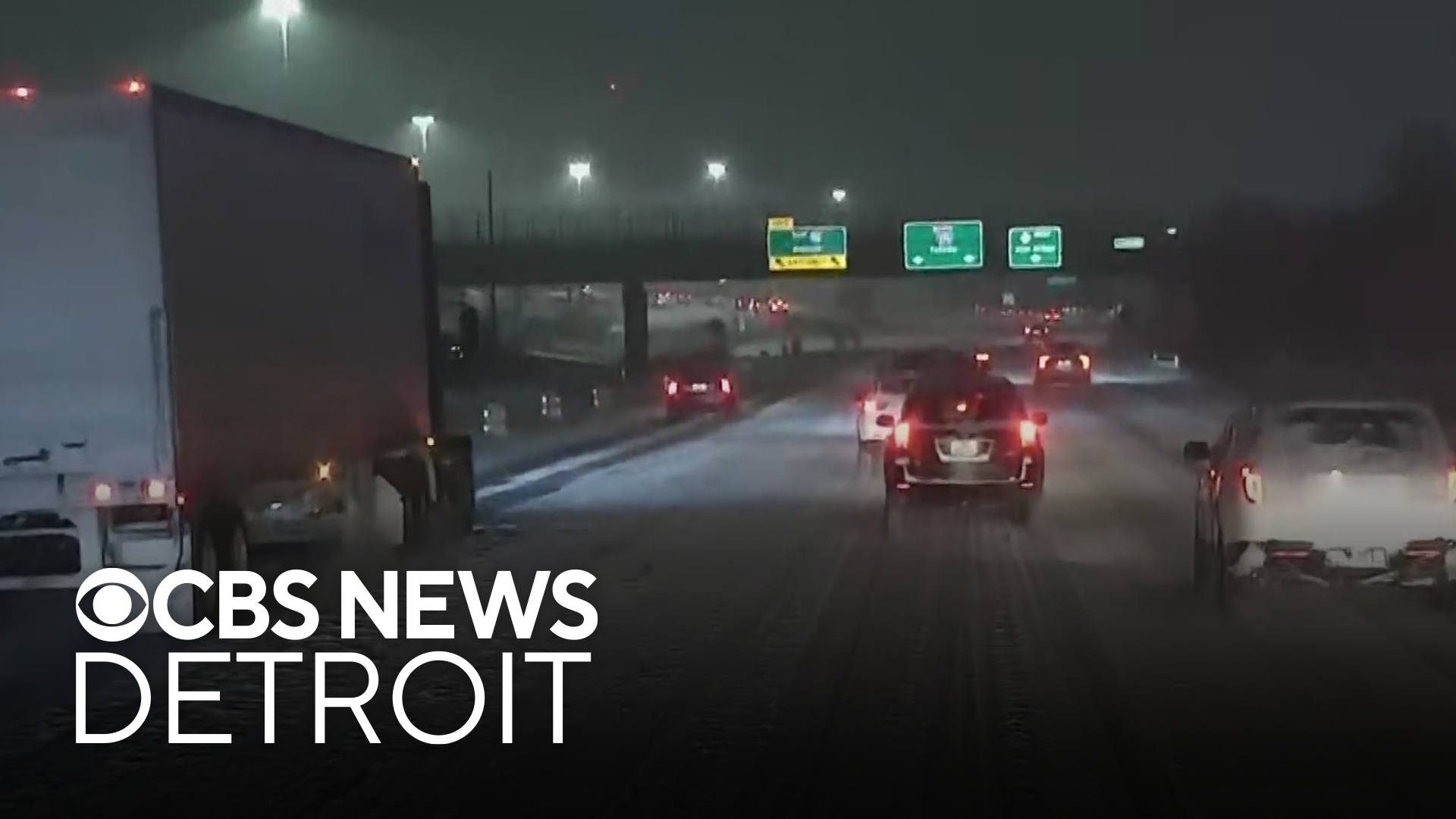 Detroit Metro Airport sees hundreds of cancellations amid wintry conditions
