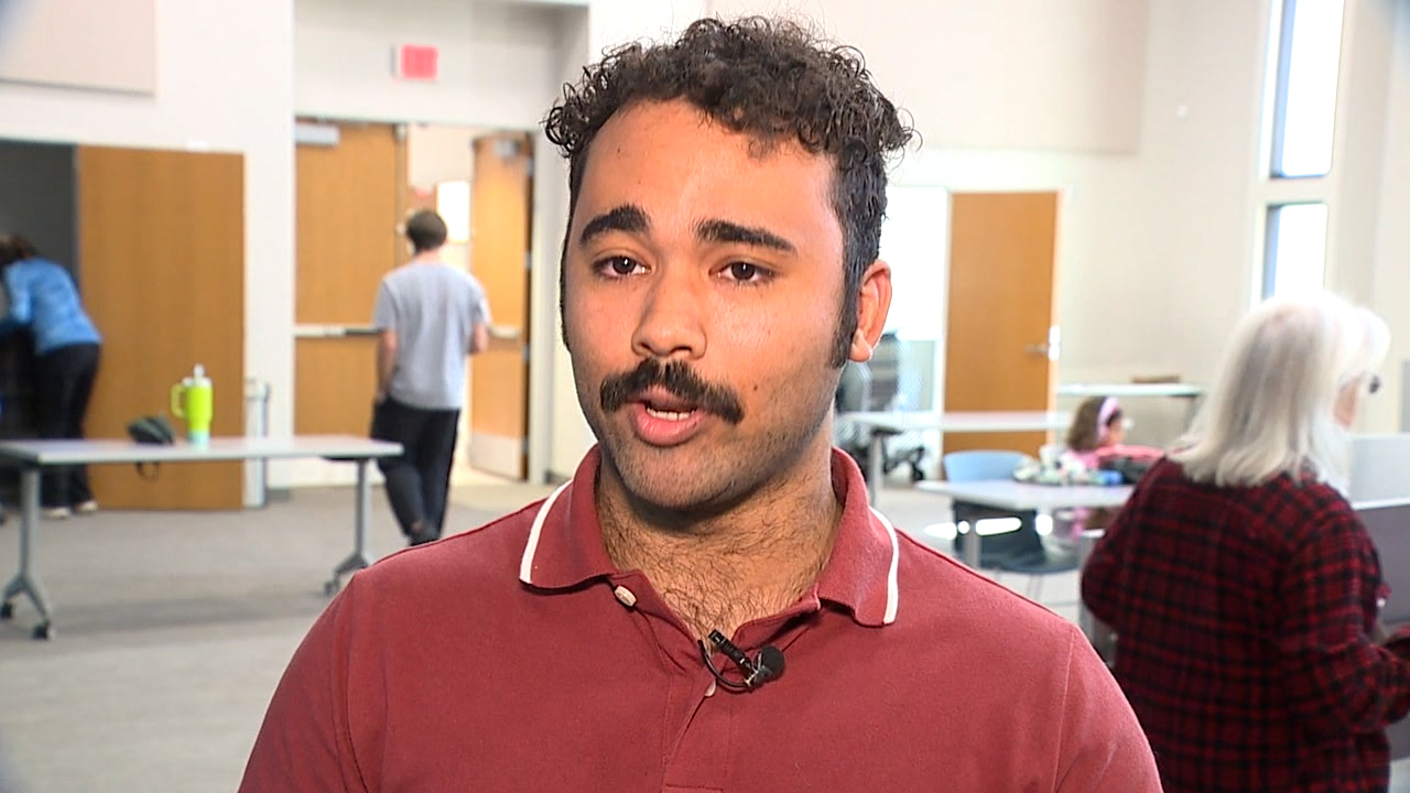 St. Pete fights ICE cooperation; Sarasota protests ICE in schools