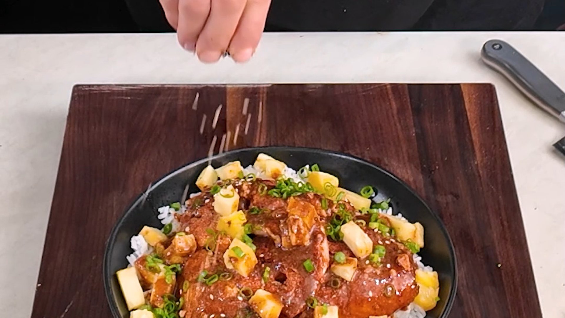 Pineapple roasted salmon