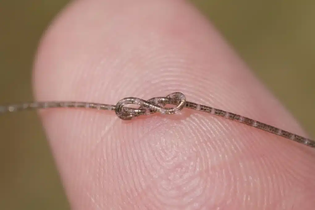 Mais fino que um fio de cabelo: cientistas chineses criam chip que pode ...
