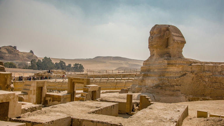 Archaeologists find massive hidden settlement inside ancient Egyptian ...