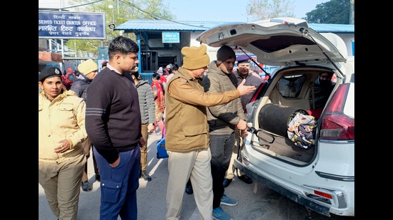 3,000 police deployed at 52 checkpoints for Gurugram R-DAY