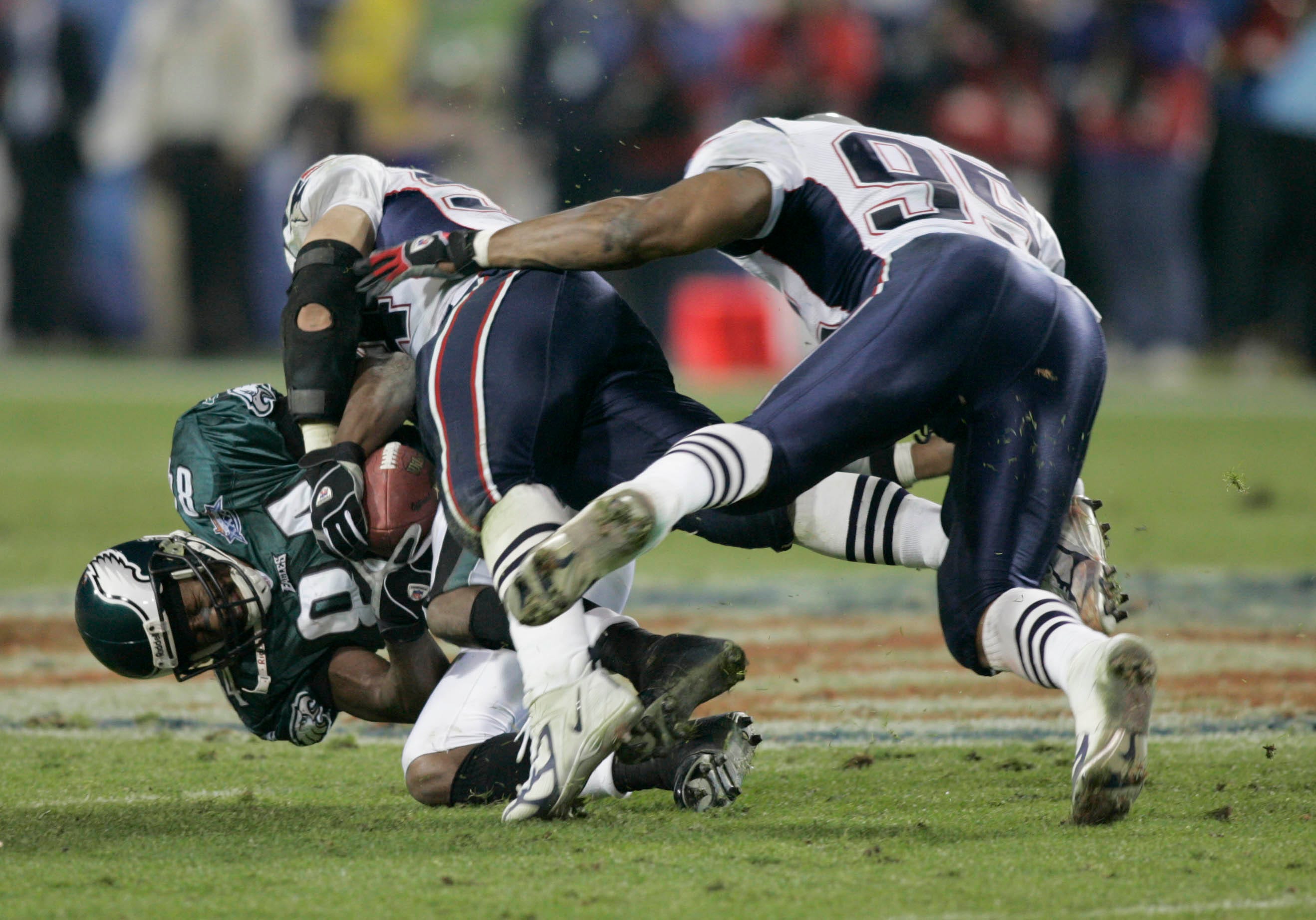 UCLA's Roman Phifer was part of Patriots' first dynastic run in 2000s