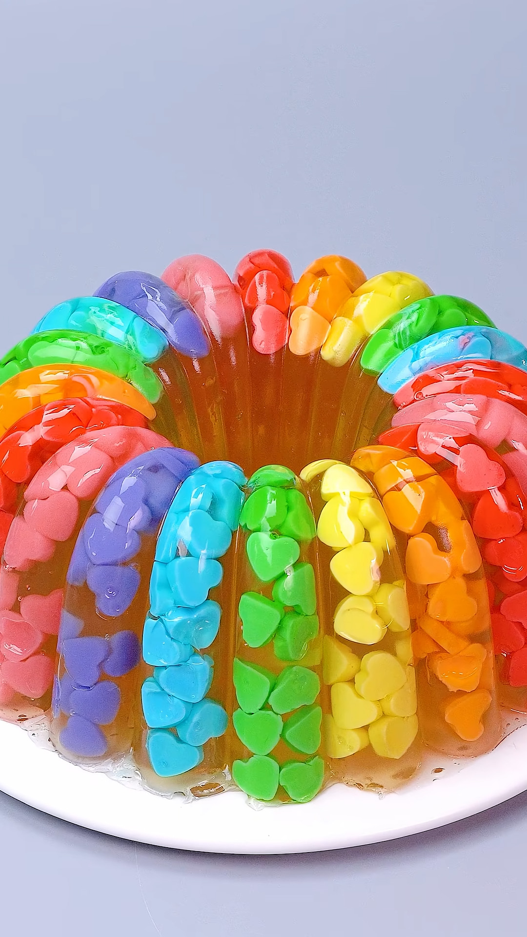 Colorful techniques for decorating rainbow cakes