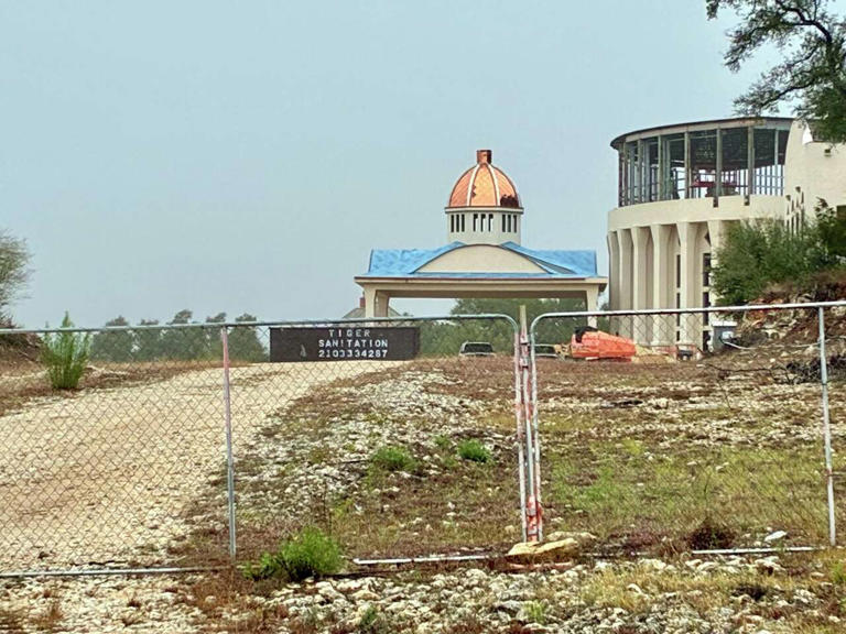 That mysterious building off 281 in San Antonio? There's funeral lore ...