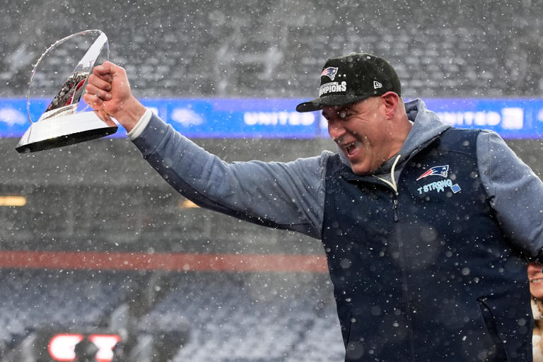 Patriots punch ticket to 12th Super Bowl with gritty 10-7 win over ...