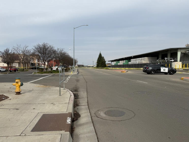 Juvenile stabbing victim shows up at Sanger Fire Department