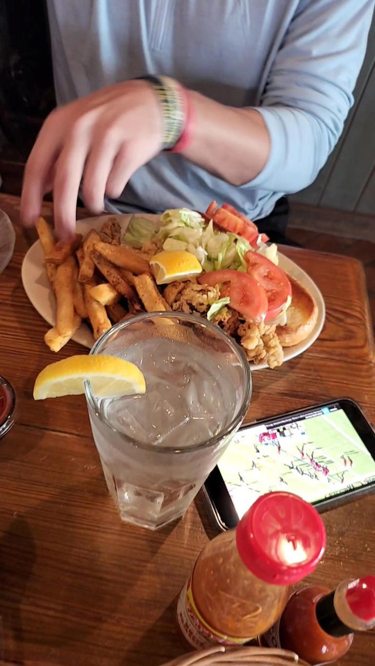 This old-timey Georgia restaurant has fried flounder worth a road trip