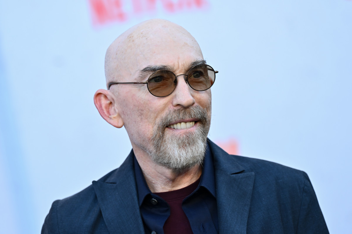 Jackie Earle Haley's hilarious Texas snowstorm update: A dusting and a ...