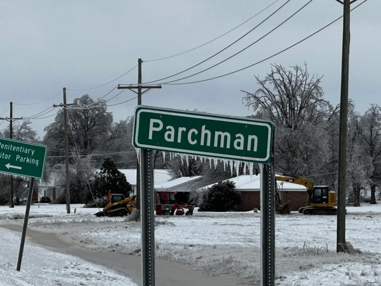 Crews work to resolve power issues at Parchman after winter storm