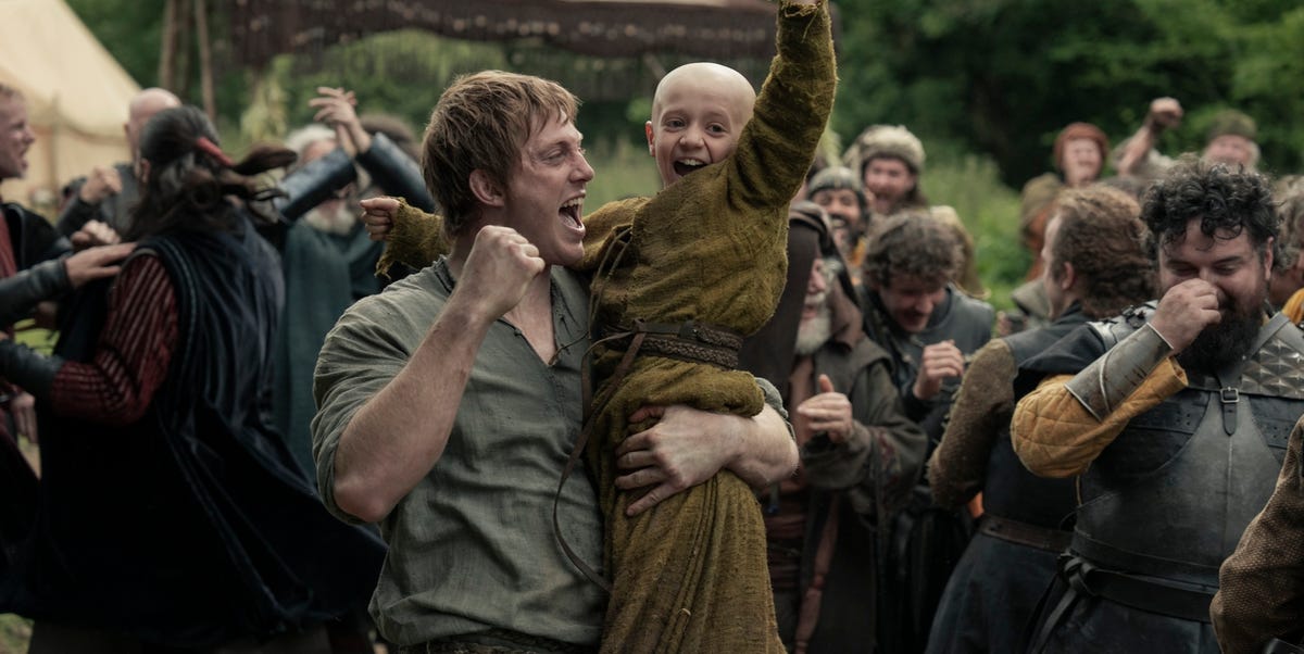 How the 'A Knight of the Seven Kingdoms' showrunner fought dragons with ...