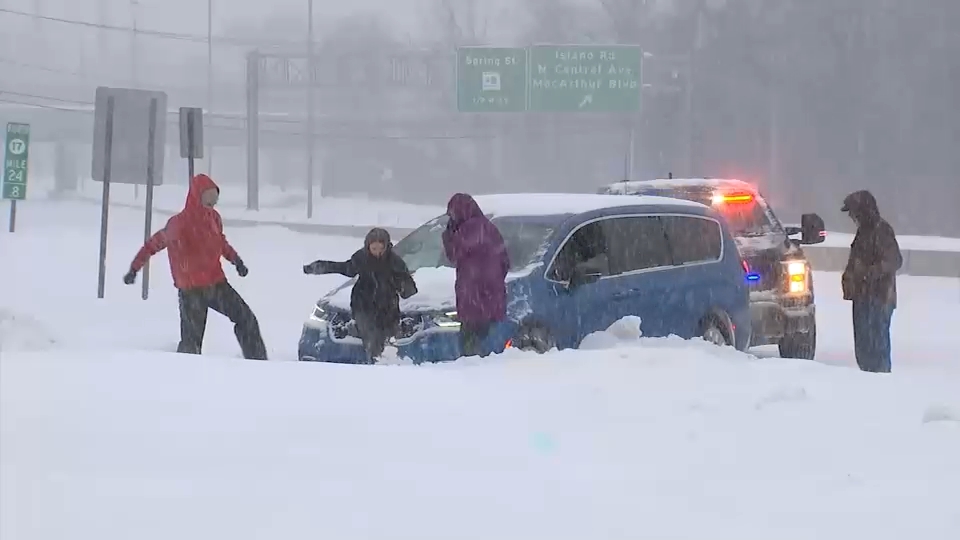 Monster storm brings heavy snow, treacherous travel to New Jersey