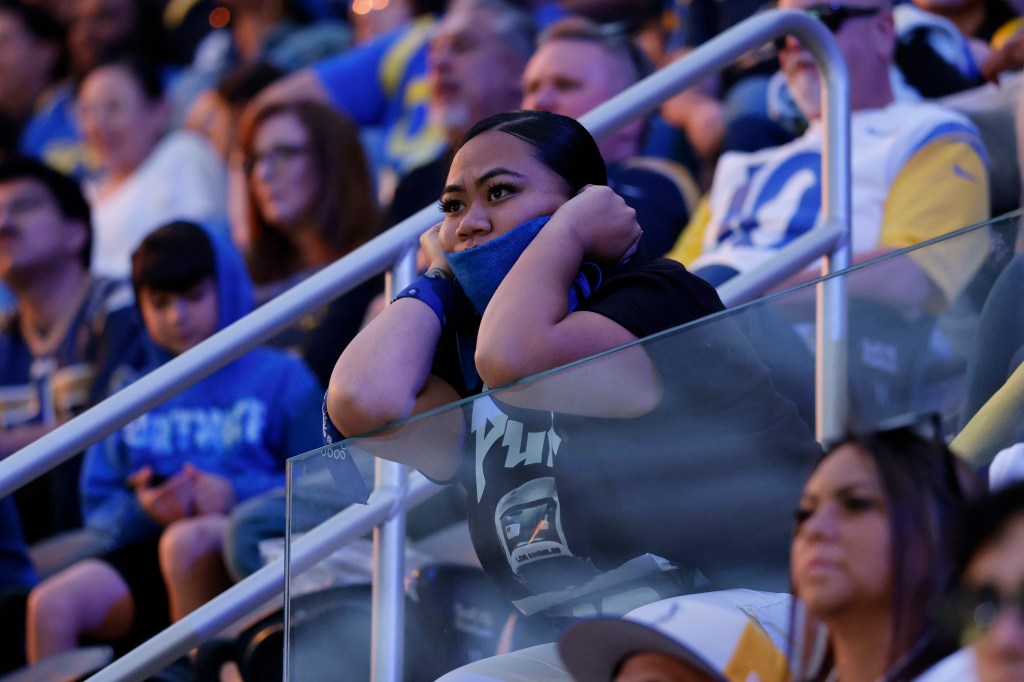 Rams’ loss to Seahawks puts damper on electric SoFi Stadium watch party