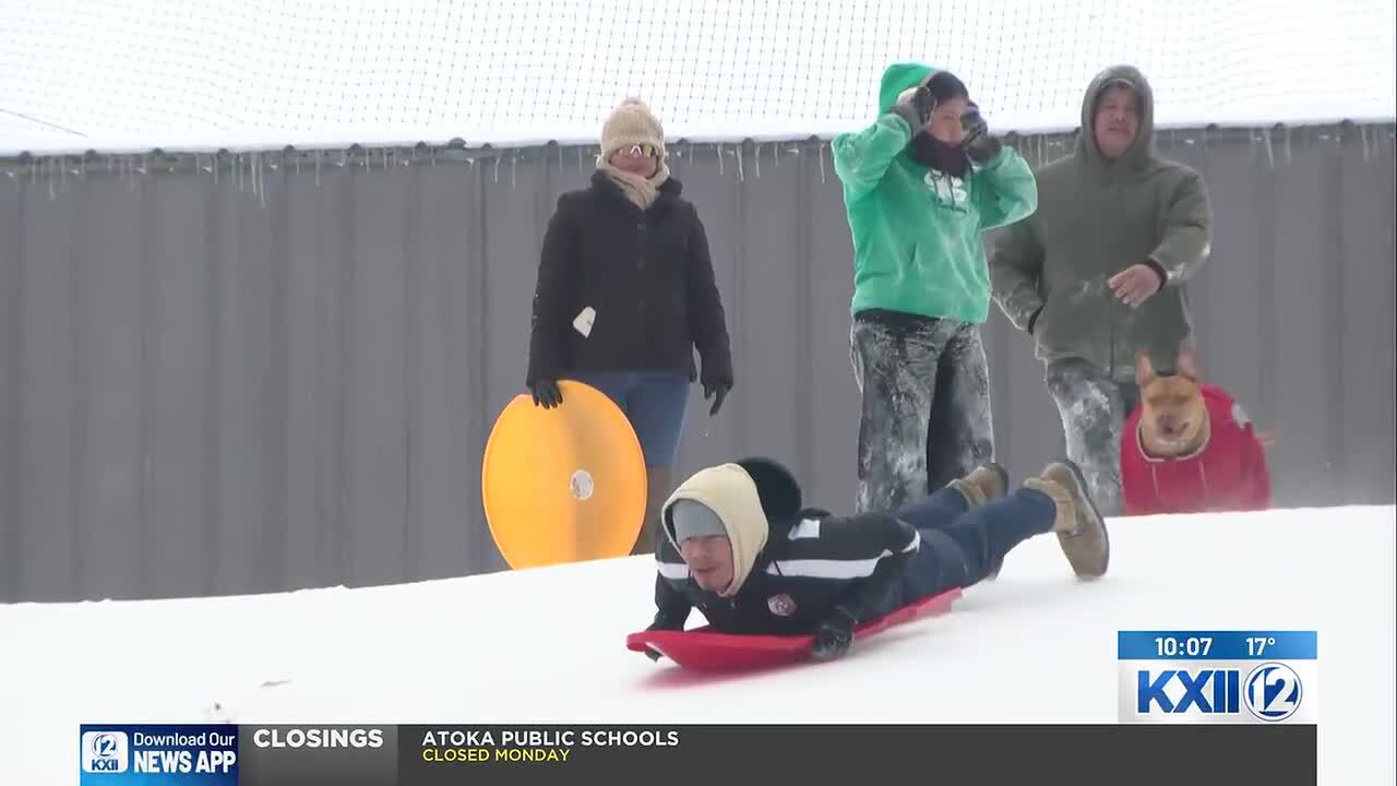 Sledding replaces school as Texas snow creates winter playground