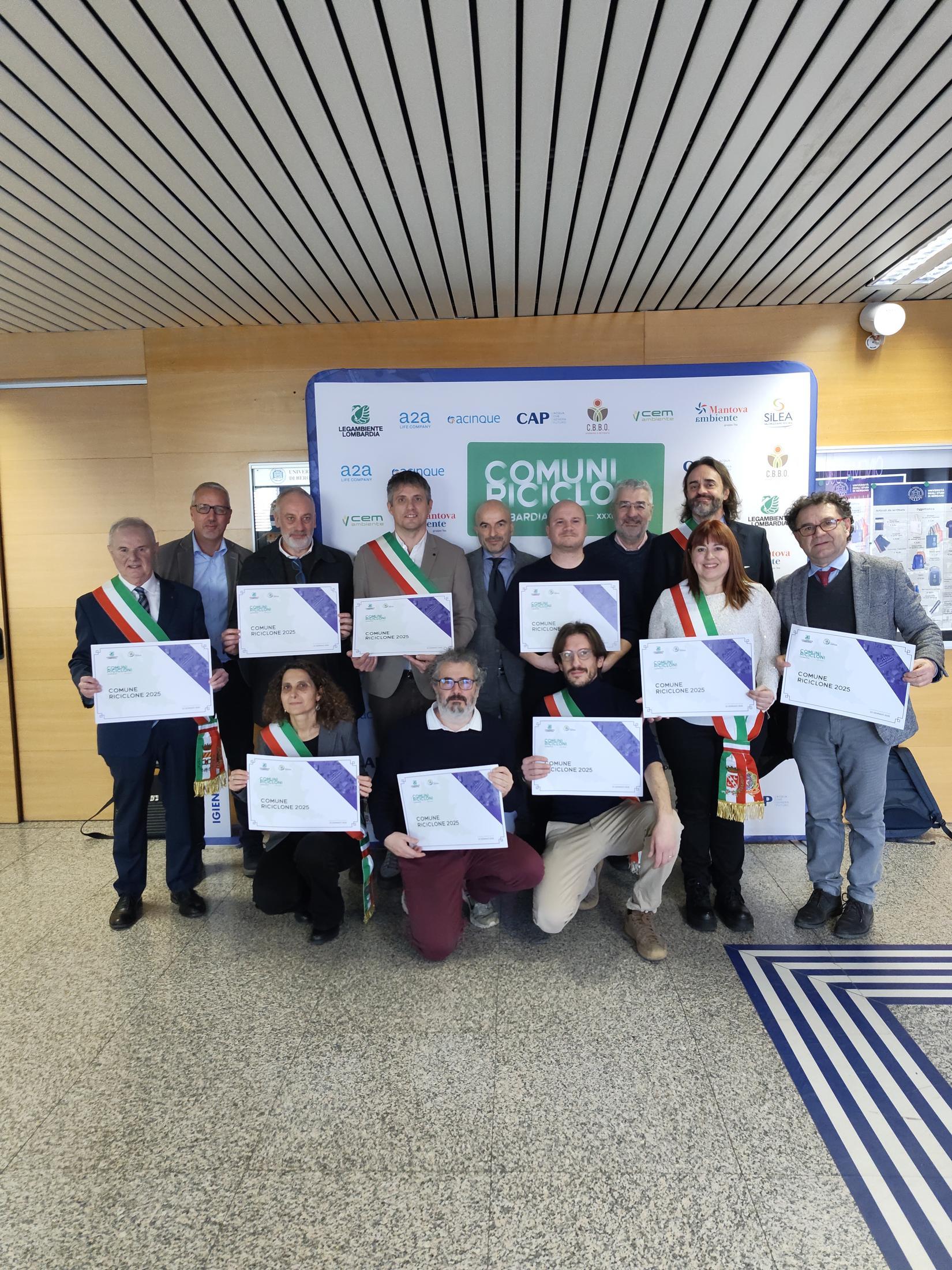 Città «riciclone». Venti sul podio