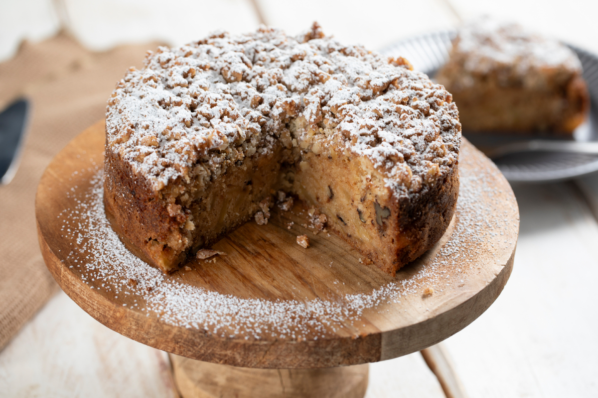 Apple pie with crumble