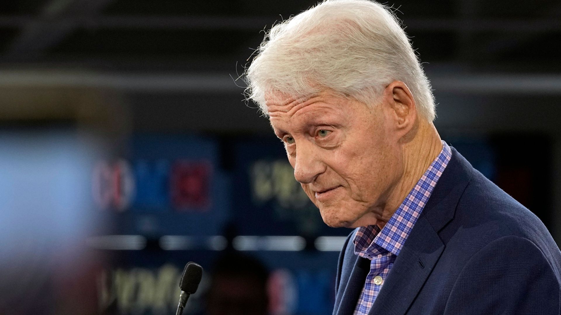 Minneapolis: Bill Clinton kritisiert Regierung von Donald Trump nach ...