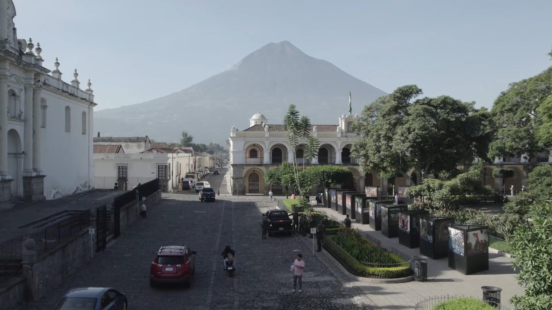Antigua: Pemandangan destinasi liburan pantai Karibia dari drone