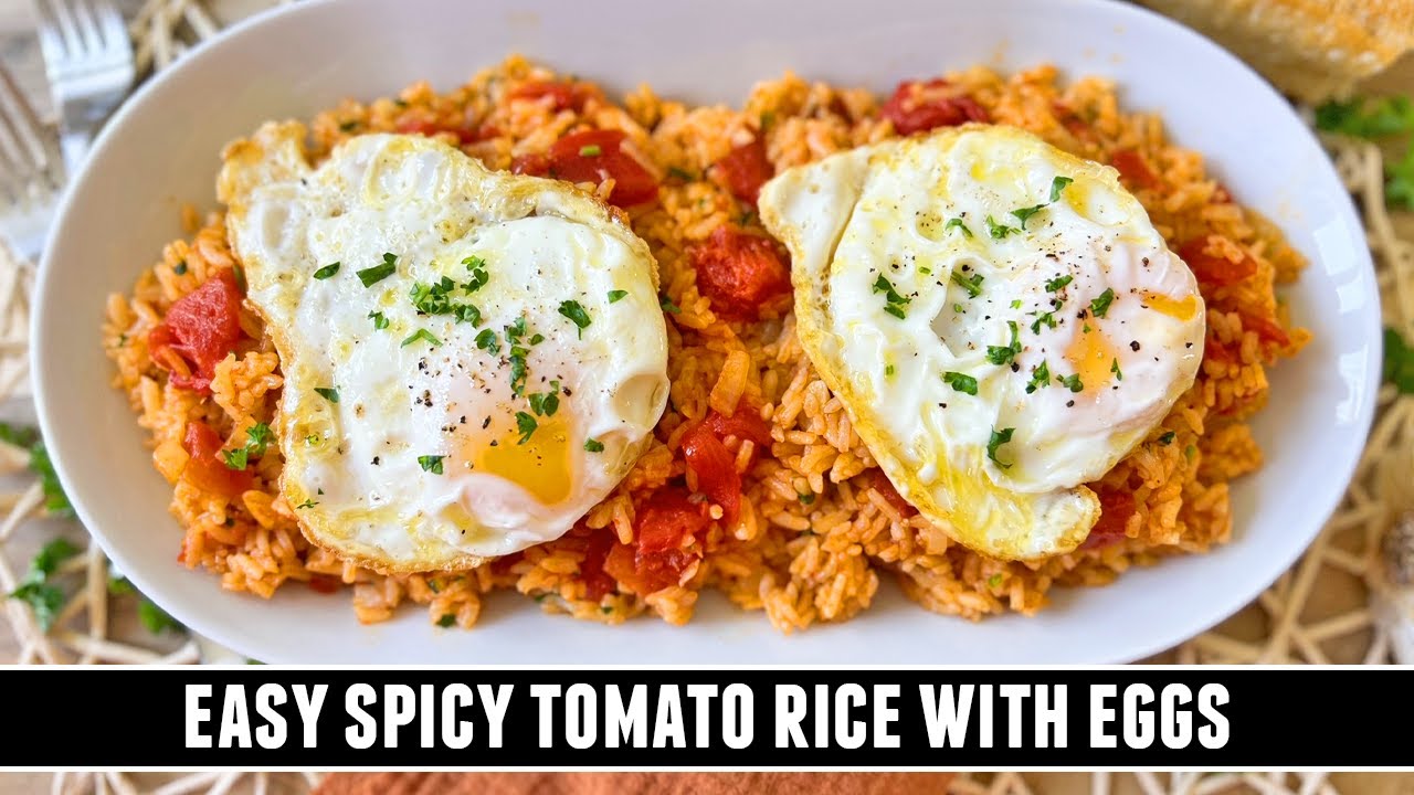 Spicy tomato rice with eggs: A simple dish filled with Spanish soul