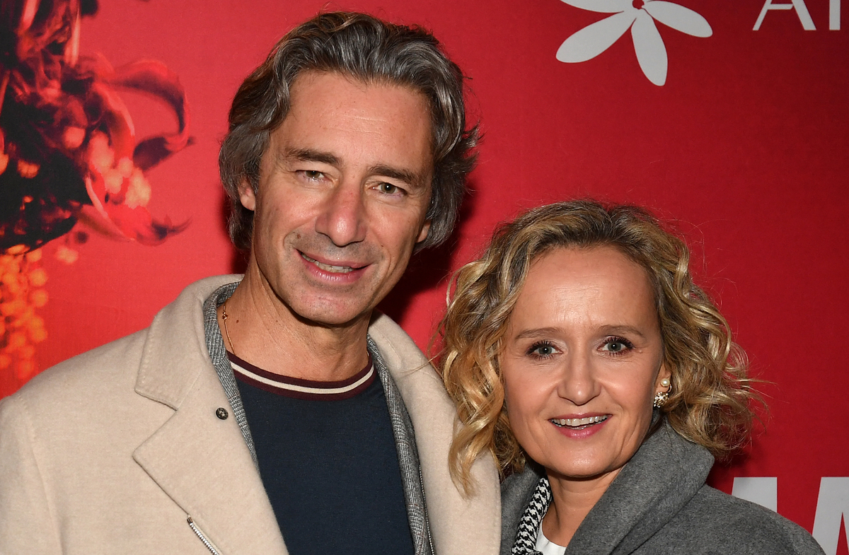 « Une page se tourne » : le mari de Caroline Roux crée la surprise ...