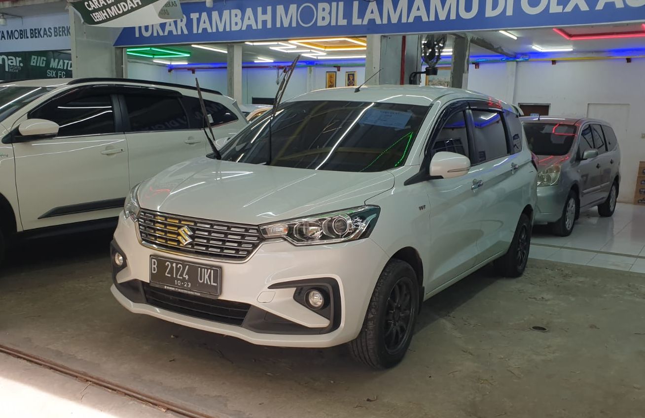 Mobil keluarga nyaman, ini spesifikasi dan fitur Suzuki Ertiga 2018