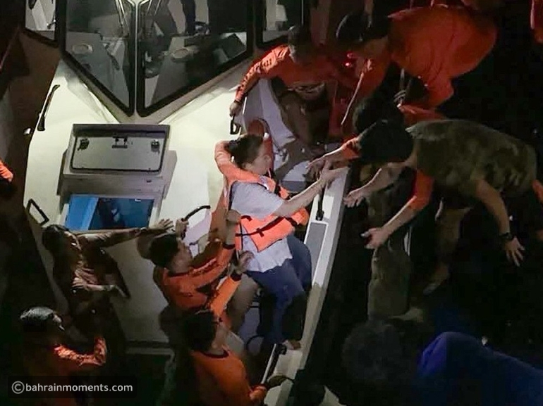 At least 15 killed after ferry capsizes in Philippines