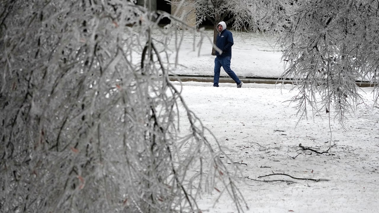 Major winter storm wreaks havoc across US